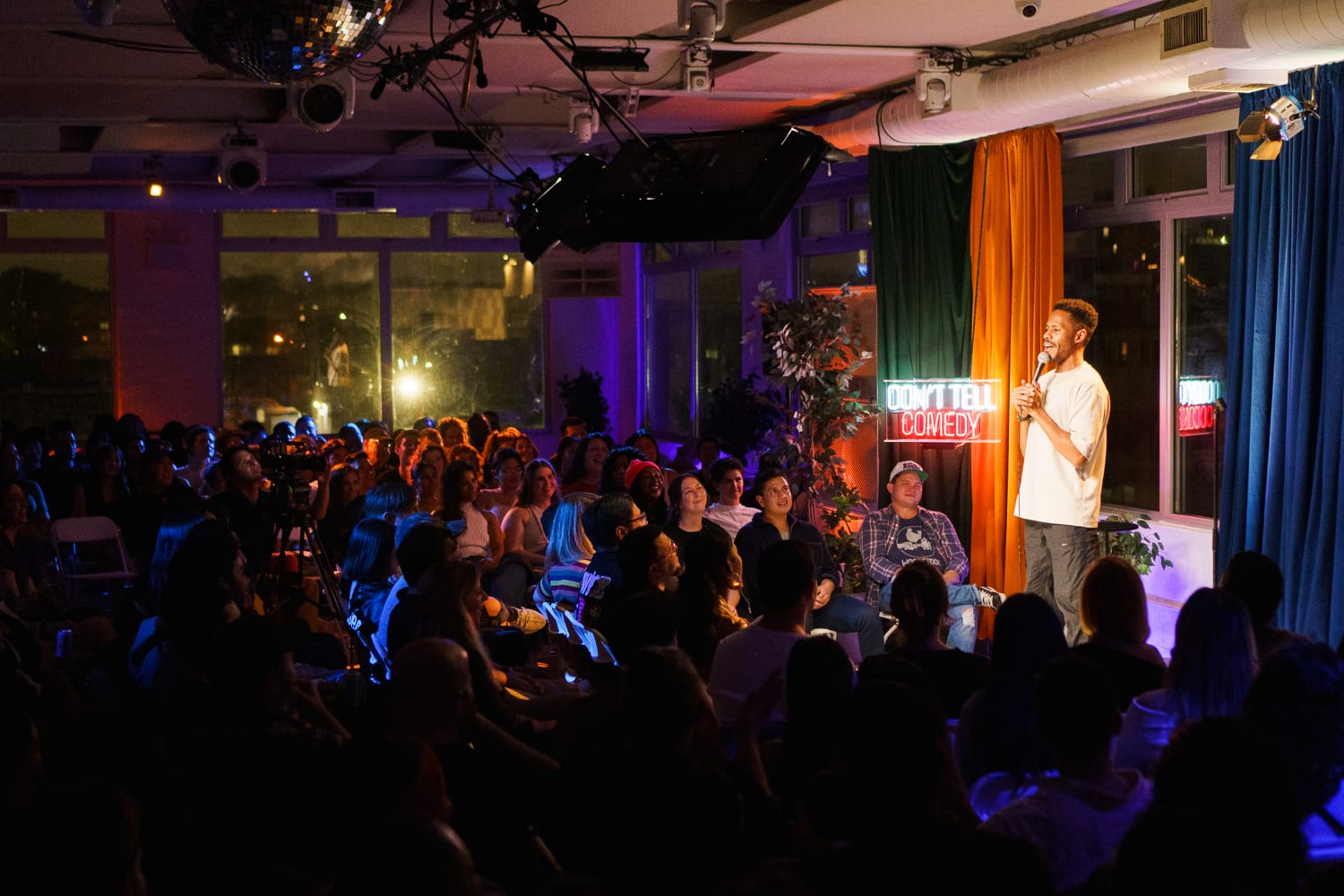 Live Comedy Shows in New York City | Don't Tell Comedy